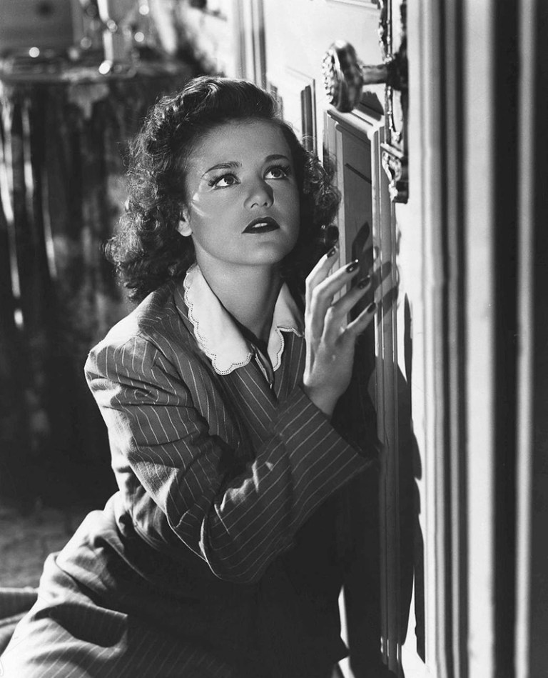 CAT PEOPLE (La Féline) – Jacques Tourneur (1942)