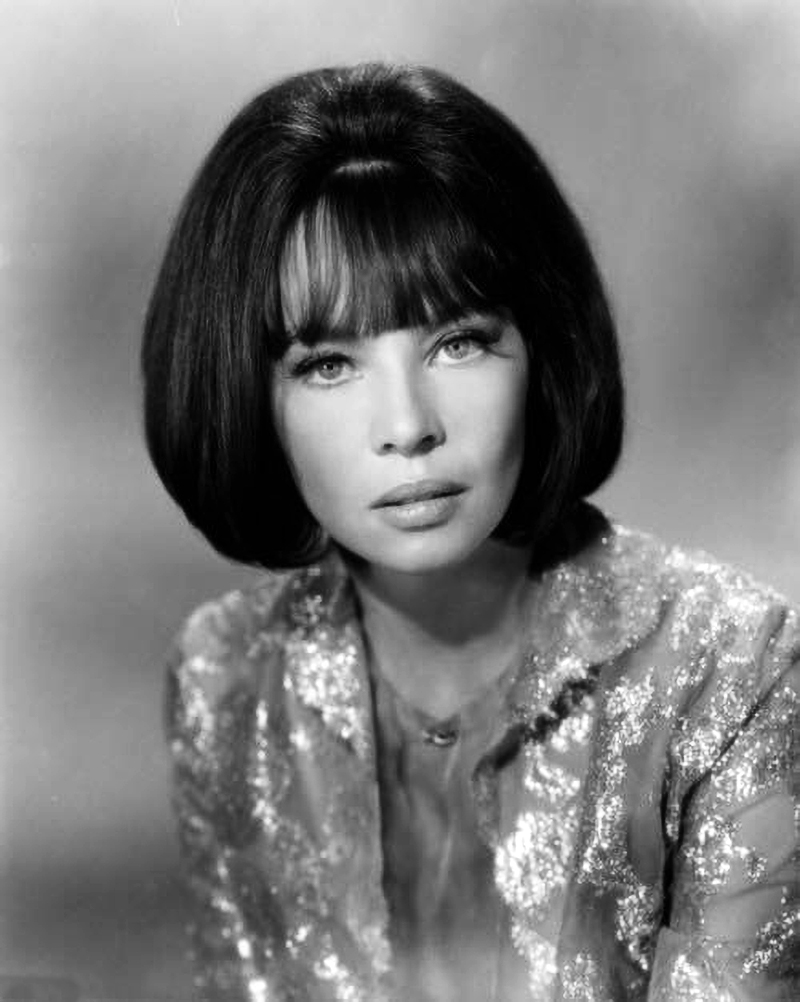 LESLIE CARON